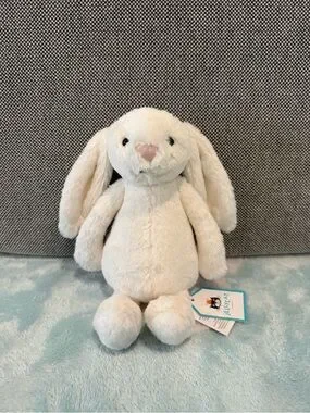 Jellycat | Toys | Jellycat Bashful Cream Bunny Little Bnwt | Poshmark